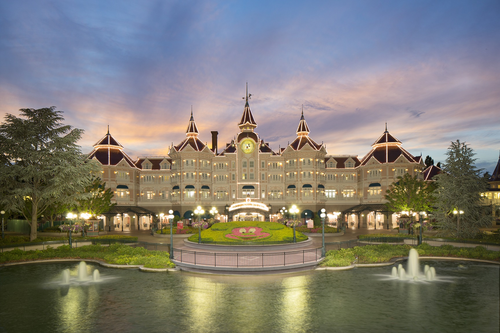 Seera and Disneyland® Paris Announce Strategic Partnership to Increase ...